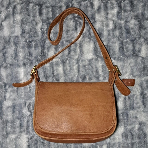 Coach | Bags | Vintage Coach 995 Patricia Legacy British Tan Leather ...